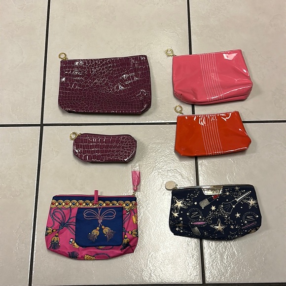 Estee Lauder | Bags | Este Lauder Cosmetic Pouch Bundle | Poshmark